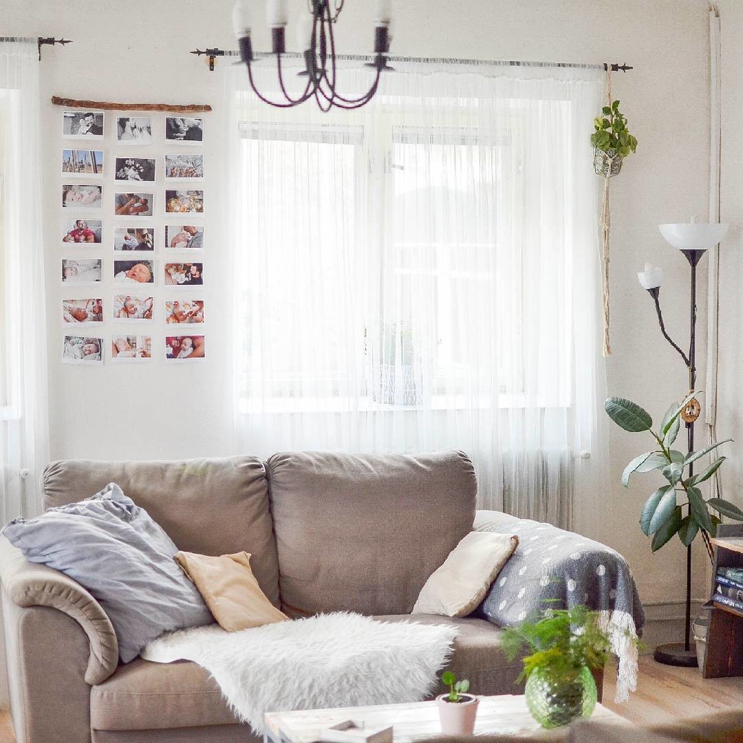 10 Ways How To Display Polaroids | Polaroid Wall | Squared.one